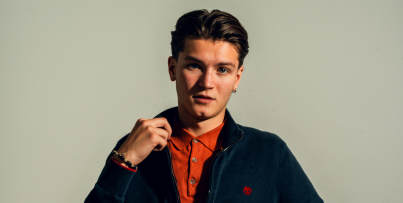 Ari Bajgora – Rapfenomenet som tar Norge med storm! - Larkolluka